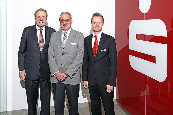 Nach 46 Jahren im Auftrag der Sparkasse Ulm: Helmut Mayer geht in den ...