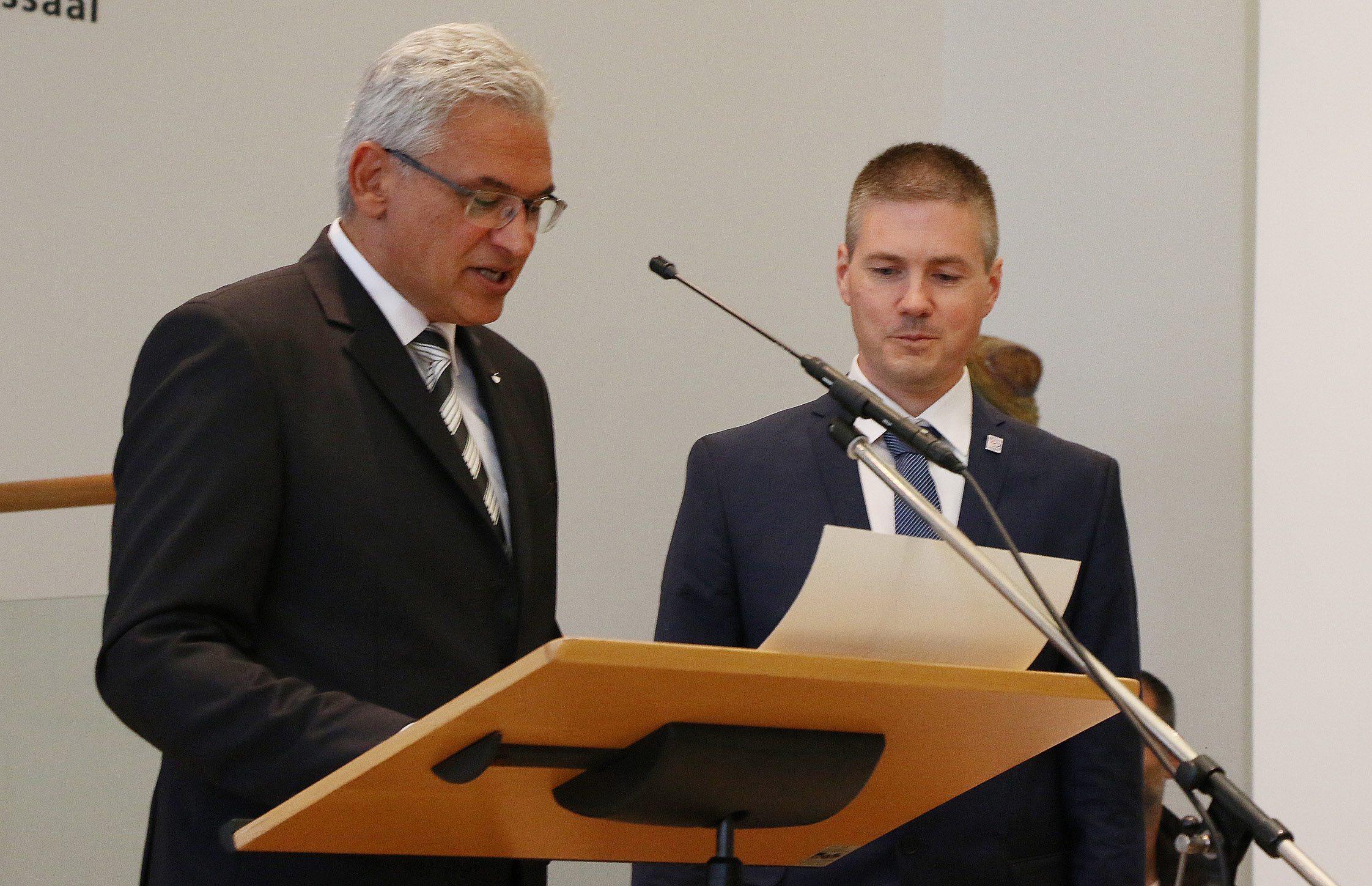 Professor Carsten Streb erhält Wissenschaftspreis der Stadt Ulm